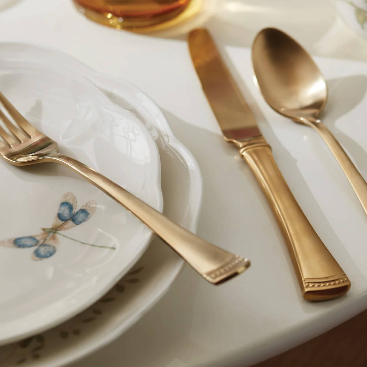 Lenox - Lenox Gold Portola 20pc Set, Service for 4